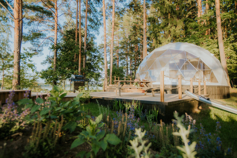 Glamping Priedes: Naktsmītnes